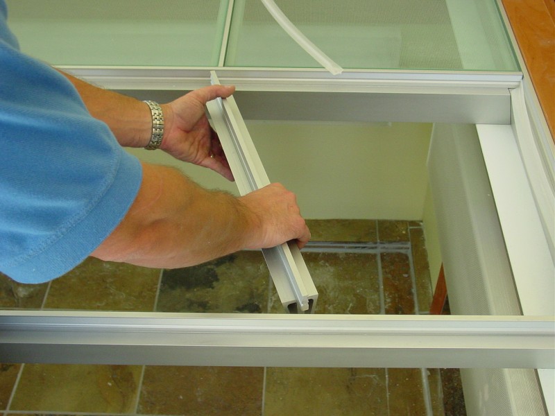 Learn 5 tricks to design a glass floor, walkway or bridge.